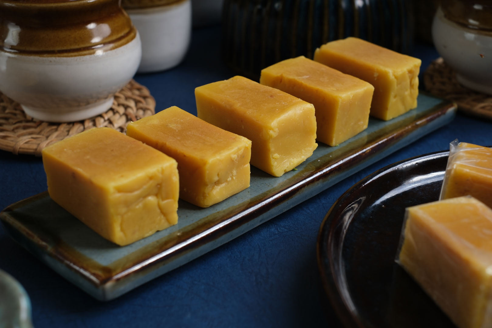 Pothgaal Sweets Milk Mysore Pak - Veeha Foods
