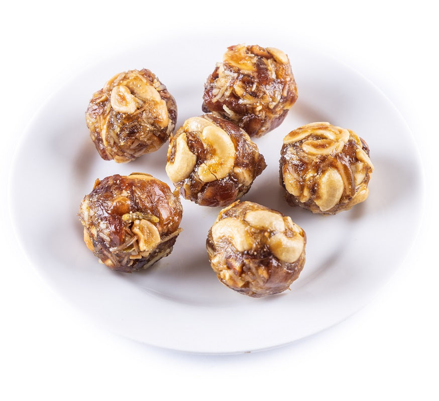 Godavari Vantillu Dry Fruit Laddu - 250 gms - Veeha Foods