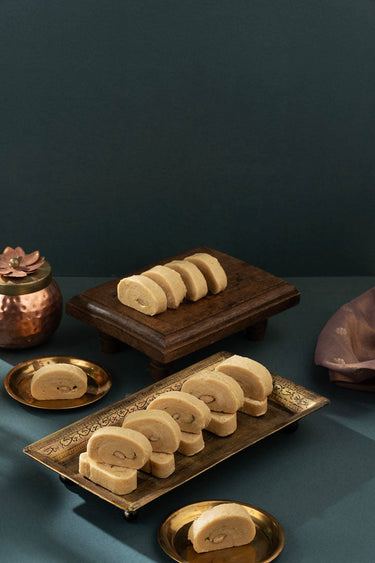 Pothgaal Sweets Kaju Crunch - Veeha Foods